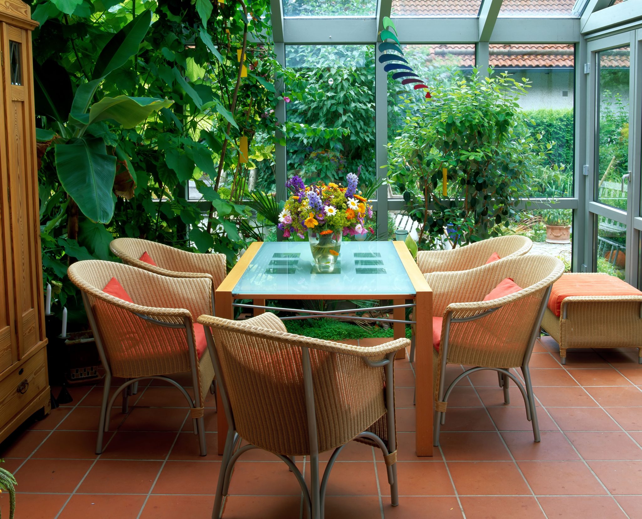 With a conservatory, creating the perfect room is child’s play - Window ...
